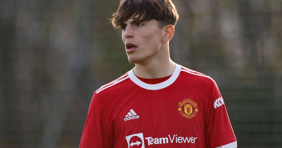 Manchester United’s Alejandro Garnacho names his favourite position to ...