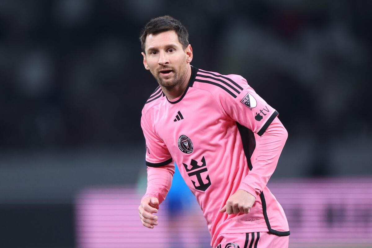 Lionel Messi set to return to boost flying Herons