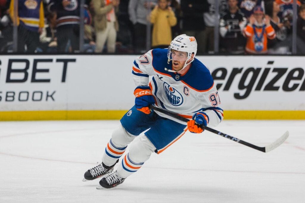 Connor McDavid signs two-year extension with Edmonton Oilers worth $12.5 million a year