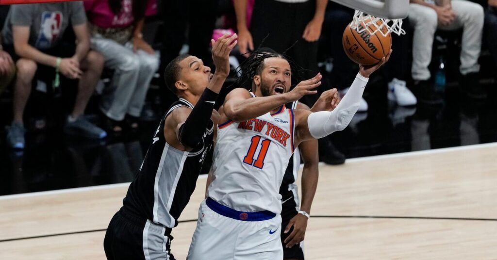 NBA Finals: Cool Knicks build towards fourth quarter surge as Brunson ...